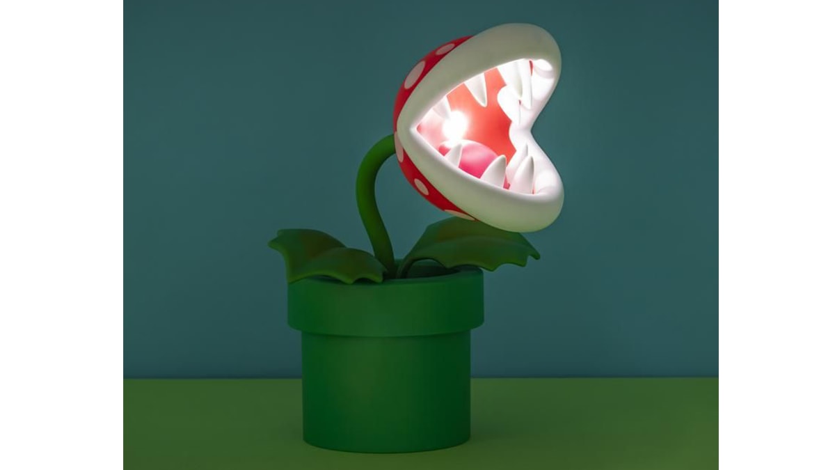 Super Mario™ Mini Piranha Plant Posable Lamp - Nintendo Official Site
